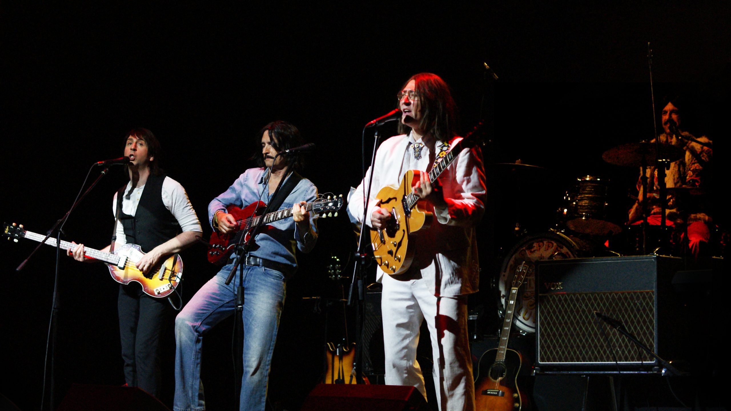 Upbeat Beatles – Brilliant Beatles Tribute Band